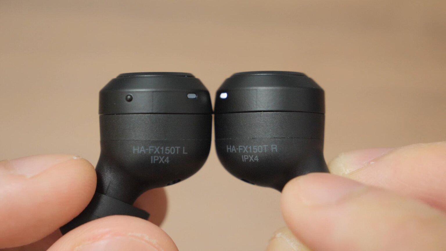 Victor HA-FX150T レビュー！ ビクタースタジオのプロが監修した高音質なノイキャン完全ワイヤレスイヤホン | ららぶろ